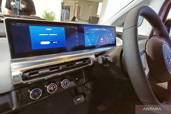 Mengintip Desain Futuristik Interior Wuling Air EV